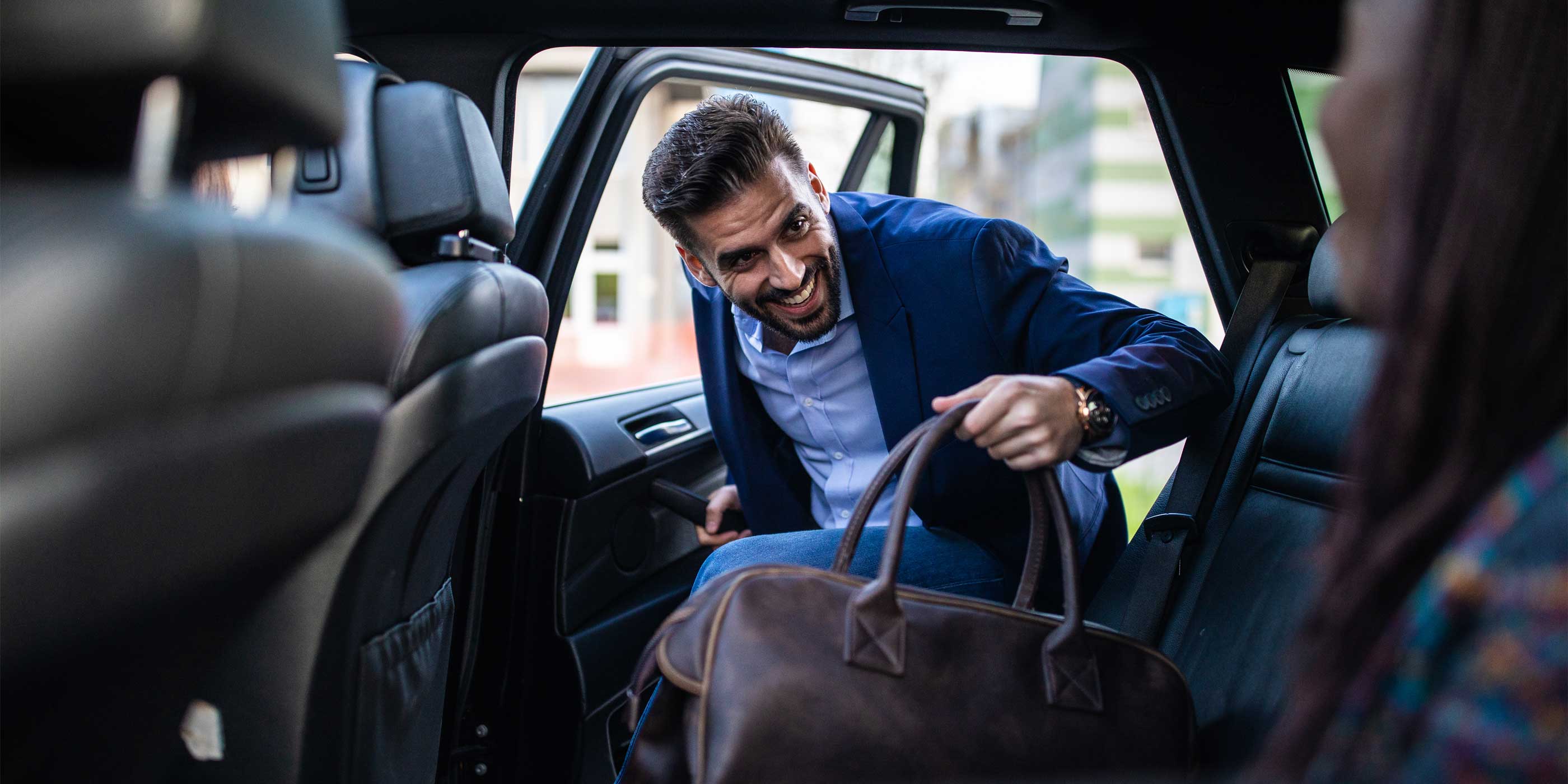 Emirati Visa Signature Debit Card,Debit Cards, Personal Banking ...